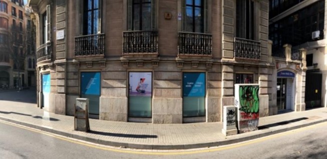 AXA asume la gestión del centro médico de Barcelona y prepara su ...
