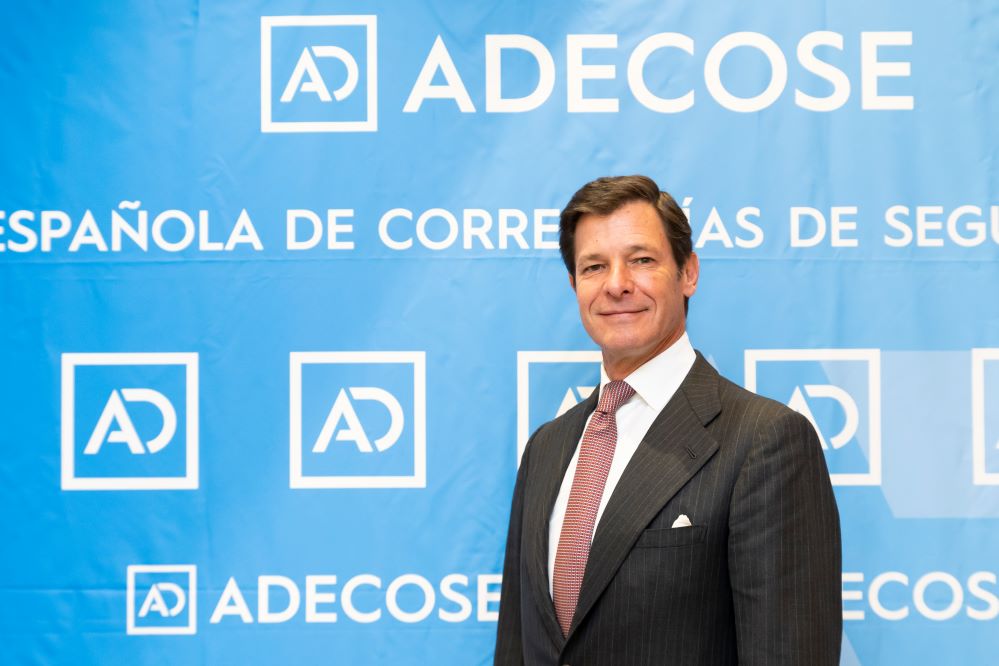 ADECOSE participa en las reuniones de la WFII y el IRSGSeguros TV Blog